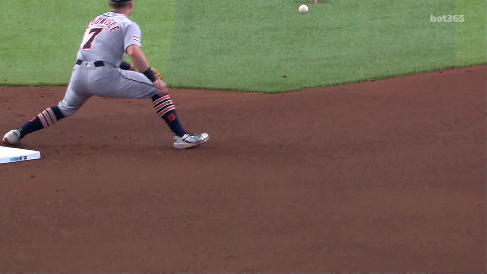 Blue Jays' Jesus Sanchez Injured After Being Hit by Ball Thrown by Fan ...