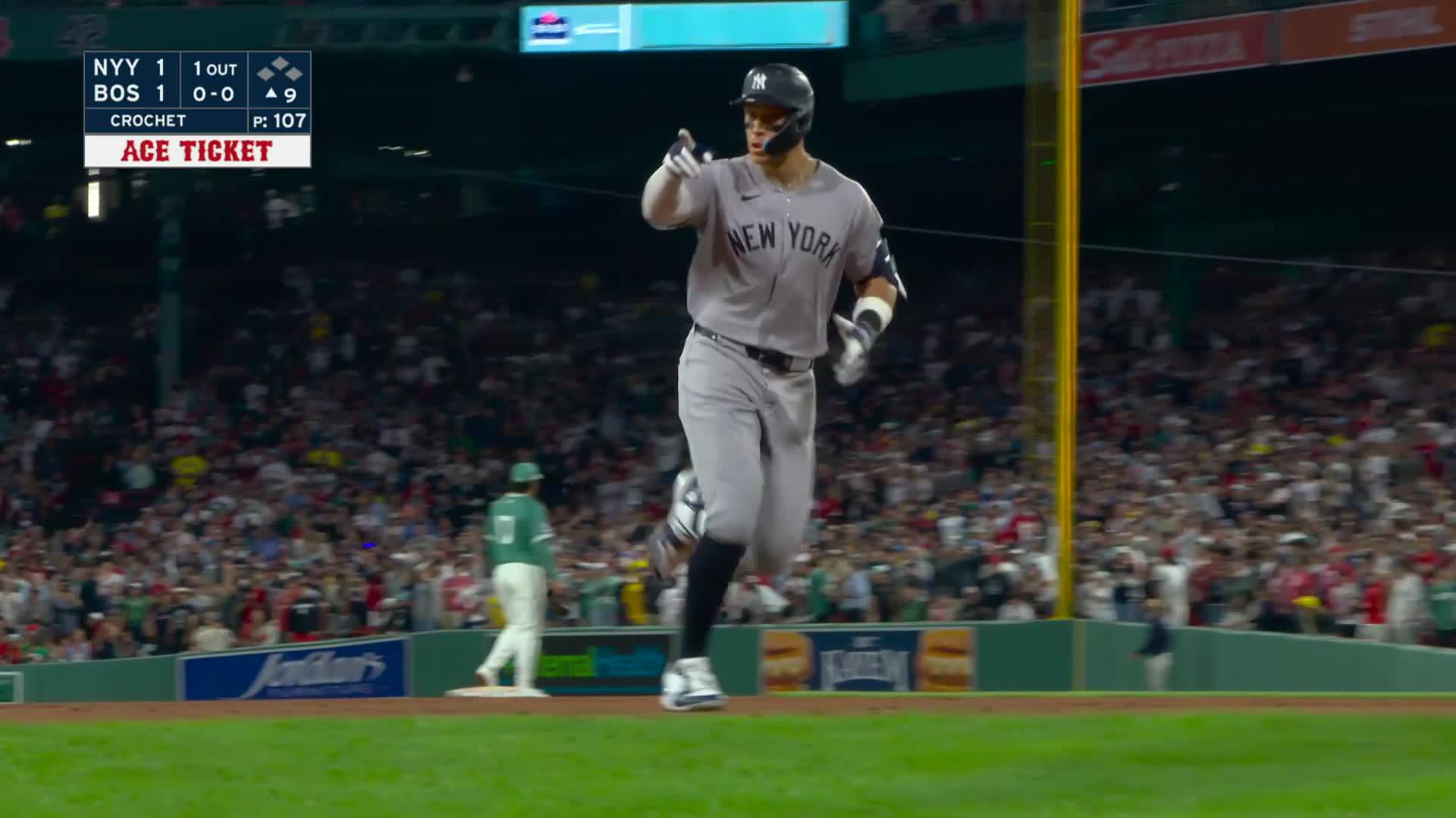 Top 10 MLB Players at Each Position 1 Month Into 2025 Season